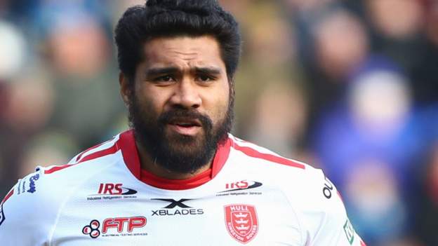 Mose Masoe: Injured Hull KR prop walks unaided for first time since ...