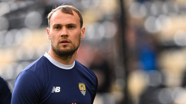 Sam Slocombe: Notts County goalkeeper signs a new two-year deal - BBC Sport