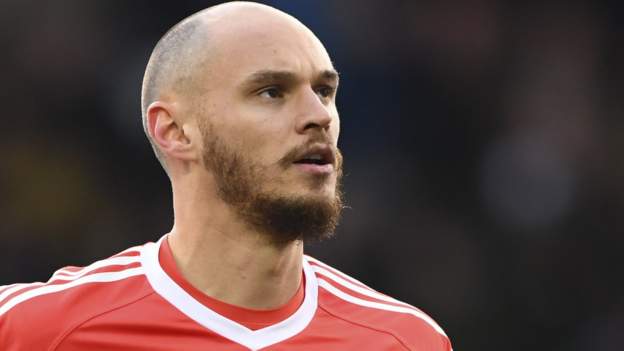 David Button: Fulham boss Slavisa Jokanovic defends goalkeeper's ...