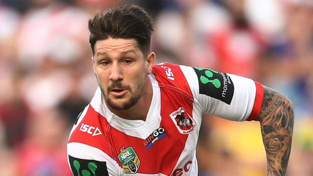 Gareth Widdop leads NRL side to win after car "written off" - BBC Sport