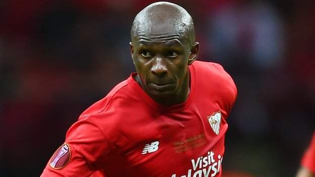 Cameroon captain Stephane Mbia joins Gervinho in China - BBC Sport