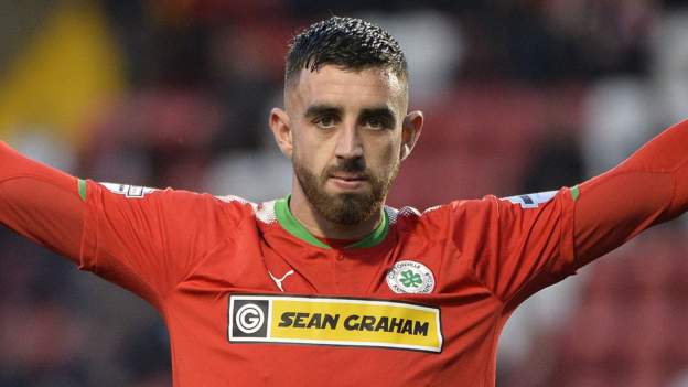 Joe Gormley hoping to break Cliftonville goals record against Crusaders ...