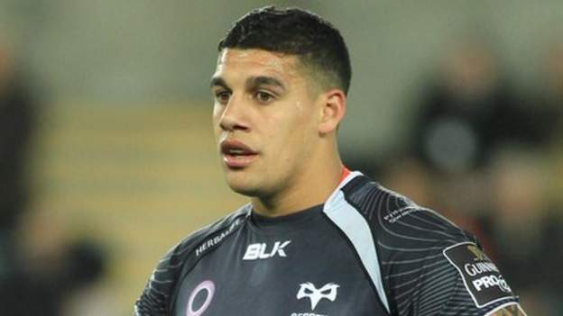 Josh Matavesi: Fiji centre signs new Ospreys contract - BBC Sport