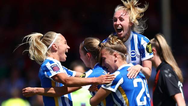 Brighton & Hove Albion Women 1-1 Everton Women: Aileen Whelan earns ...