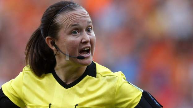 Cheryl Foster: Ex-Wales international rises to Uefa elite referees list ...