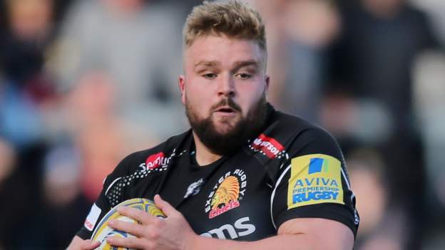 Tomas Francis: Prop eyes Exeter title after Wales withdrawal - BBC Sport