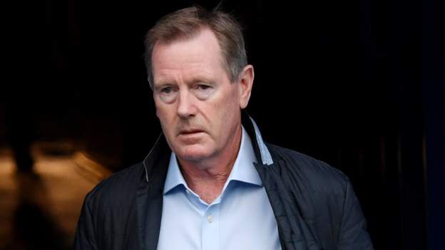 Dave King: Rangers chairman makes share offer - BBC Sport