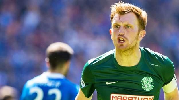 St Johnstone: Liam Craig returns to Perth after Hibs exit - BBC Sport