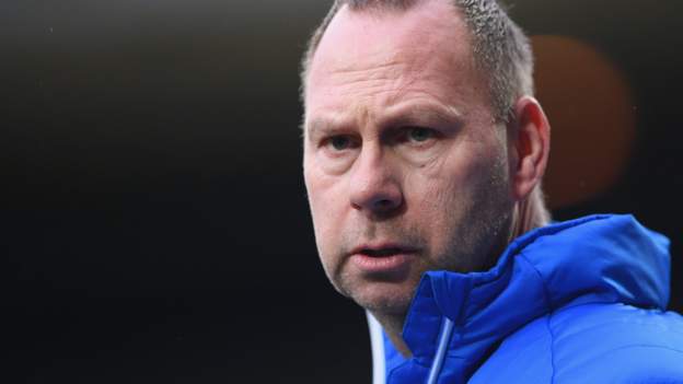 Alan Hardy: FA looking into 'inappropriate photo' posted by Notts ...