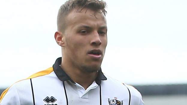 Port Vale: Kyle Howkins, Callum Whelan and Toby Edser join on loan ...