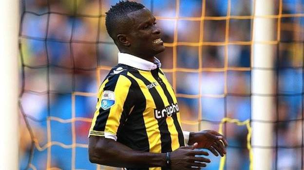 Hearts sign Abiola Dauda to replace striker Osman Sow - BBC Sport