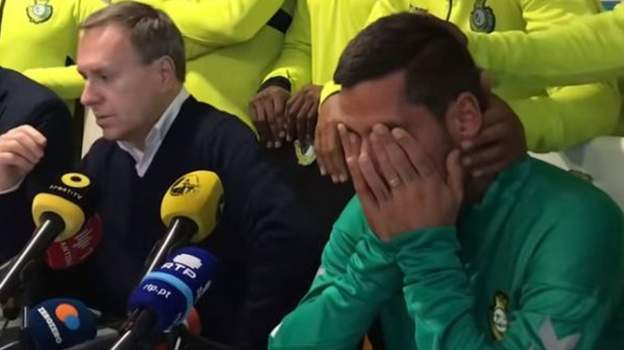 Nuno Pinto: Vitoria Setubal defender has cancer diagnosis - BBC Sport