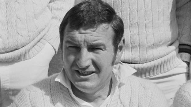 Jim Parks: Former England and Sussex wicketkeeper-batsman dies aged 90 ...