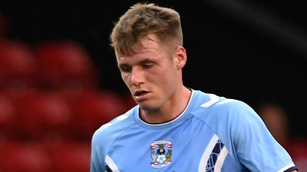 Jack Burroughs: Coventry City defender signs new two-year deal - BBC Sport