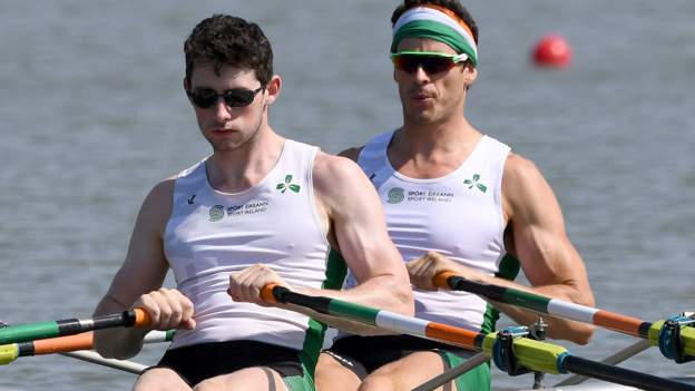 World Cup Rowing: Philip Doyle and Ronan Byrne win silver in men's double sculls - BBC Sport