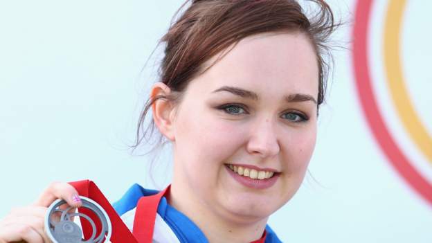 Jen McIntosh: Former Commonwealth champion retires from shooting - BBC ...