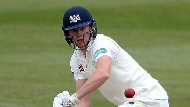 Gloucestershire v Derbyshire: James Bracey & George Hankins put on 170 ...