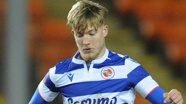 Blackpool sign Teddy Howe, Taylor Moore & Ben Garrity on deadline day ...