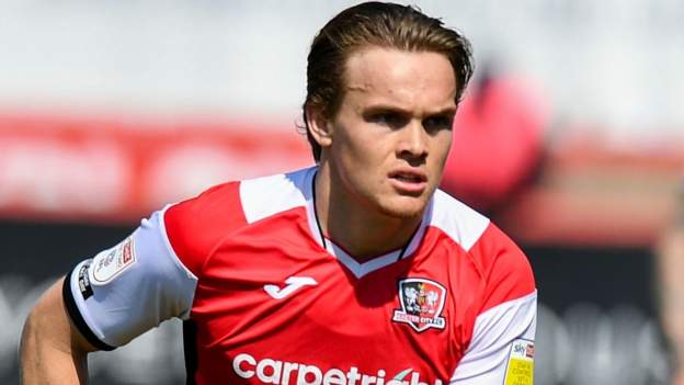 Archie Collins: Exeter City midfielder signs extended deal - BBC Sport