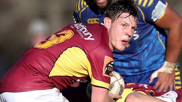 Liam Howley: Jersey Reds sign scrum-half from New Zealand - BBC Sport