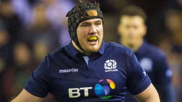 Zander Fagerson: Glasgow's Scotland prop signs new deal - BBC Sport