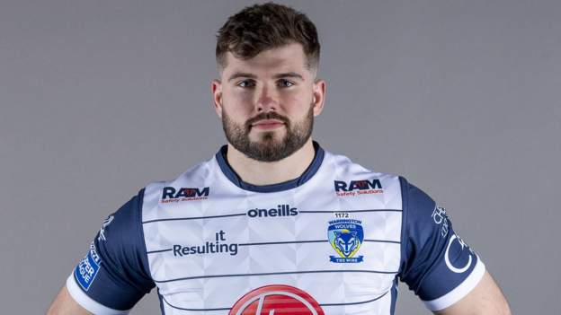 Rob Butler: Warrington prop alleges homophobic abuse in reserve game v ...