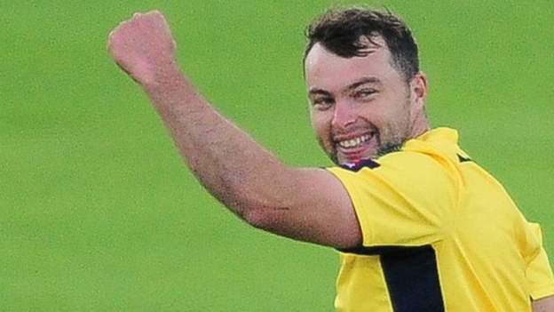 Jake Lintott: Birmingham Bears sign ex-Gloucestershire & Hampshire ...