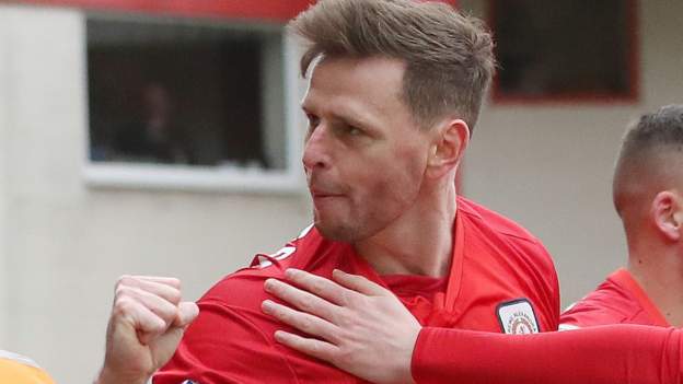 Crewe Alexandra 3-1 Stevenage - BBC Sport