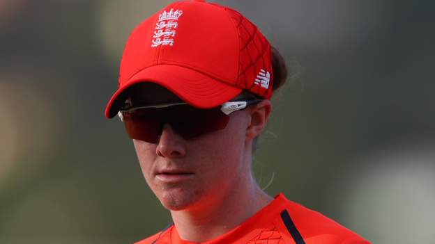 Kirstie Gordon: England spinner sidelined with stress fracture in lower ...