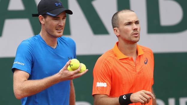 French Open: Scot Jamie Murray reaches quarter-finals for first time ...