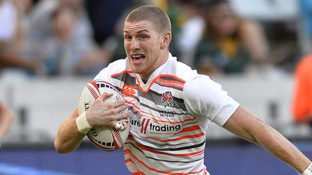 Ruaridh McConnochie: Bath sign England Sevens player - BBC Sport