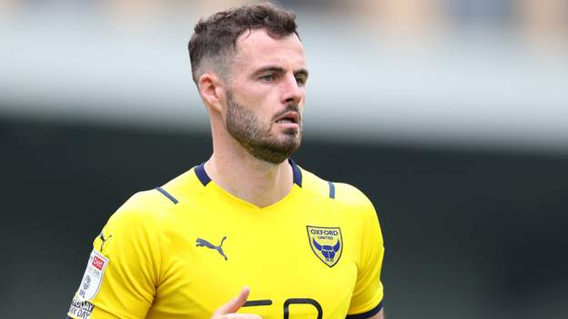 Anthony Forde: Oxford United winger joins Wrexham on two-year deal ...