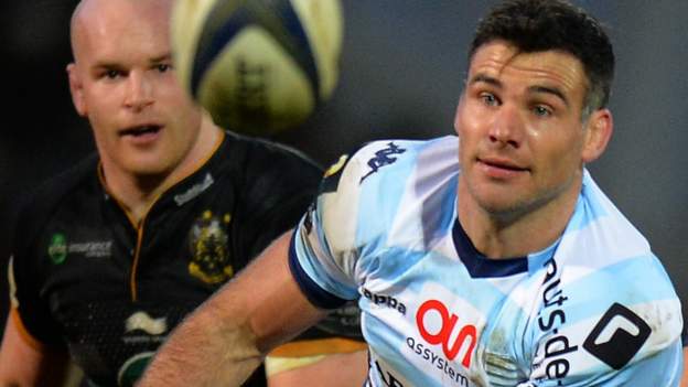 Mike Phillips uncertain of long-term club future - BBC Sport
