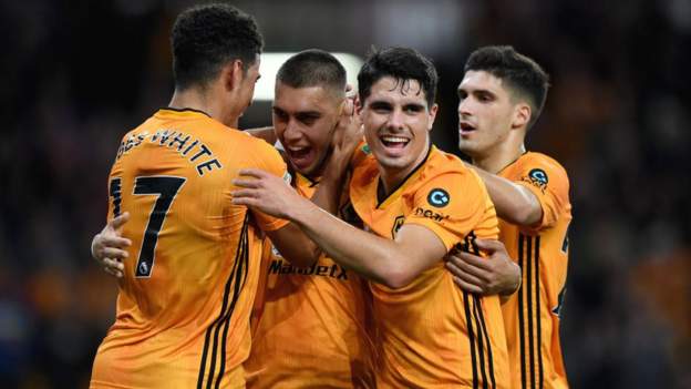Wolves 1-1 Reading (4-2 pens): Home side win dramatic penalty shootout ...