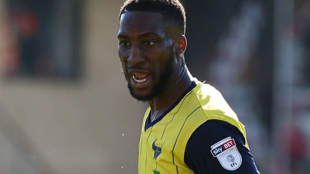Oxford United defender Chey Dunkley rejects contract offer from League ...