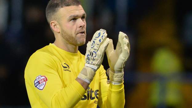 Cardiff City sign veteran goalkeeper Brian Murphy on free transfer ...