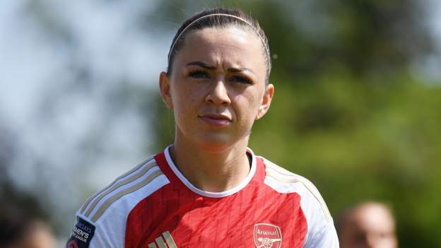 Katie McCabe: Arsenal winger and Republic of Ireland captain signs new ...