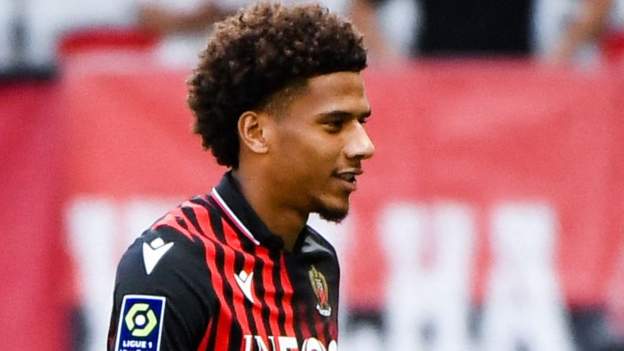 Nice 0-1 Angers: Jean-Clair Todibo sent off after nine seconds - BBC Sport