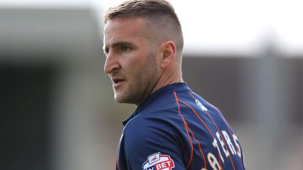 Martin Paterson: Port Vale sign ex-Stoke City and Northern Ireland ...