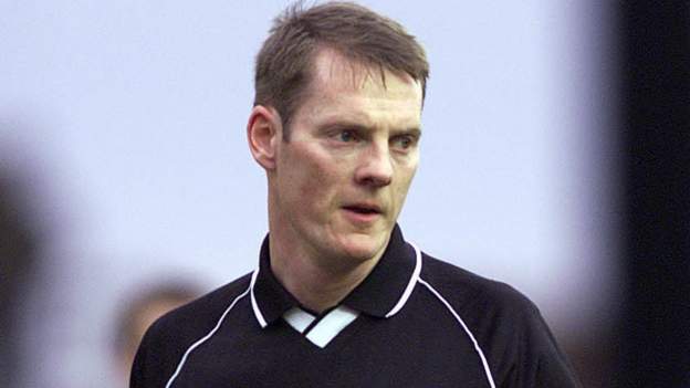 Referee strike failed to improve fan behaviour, says former official ...