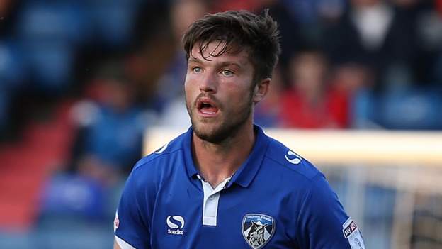 Cameron Burgess: Scunthorpe sign Fulham central defender on a three ...