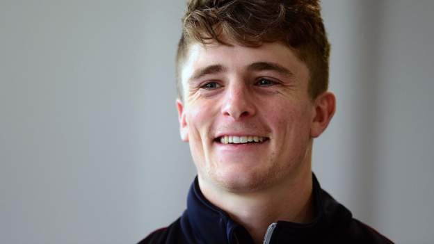 Tom Abell: Somerset add One-Day Cup role to captain's duties - BBC Sport