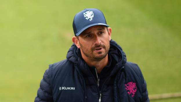 Jason Kerr: Somerset head coach signs new deal until 2024 - BBC Sport
