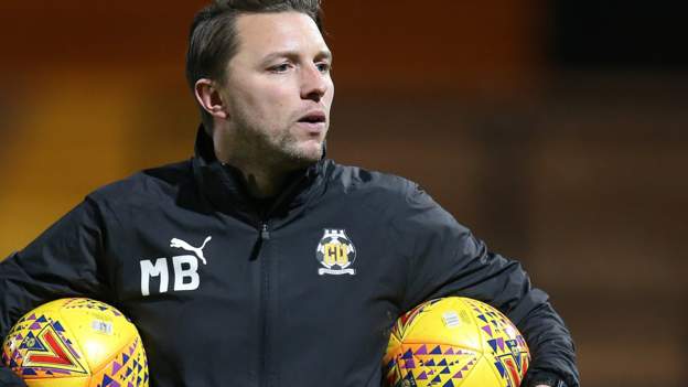 Mark Bonner: Cambridge United name caretaker boss as permanent head ...