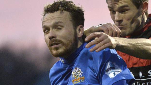 'Underrated' Andy Hall wins October player of month award - BBC Sport