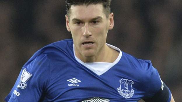 Gareth Barry one of England's best ever - Roberto Martinez - BBC Sport