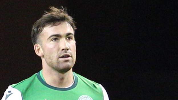 Stevie Mallan: Salford City sign midfielder on two-year deal - BBC Sport
