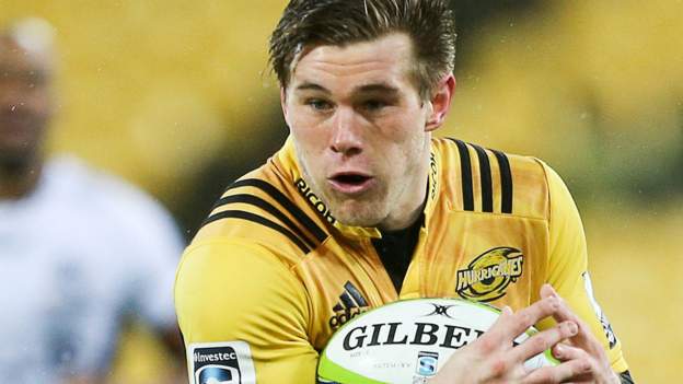 Jason Woodward: Bristol sign Hurricanes back on two-year deal - BBC Sport