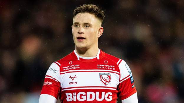 Stephen Varney: Italy scrum-half to stay with Gloucester - BBC Sport