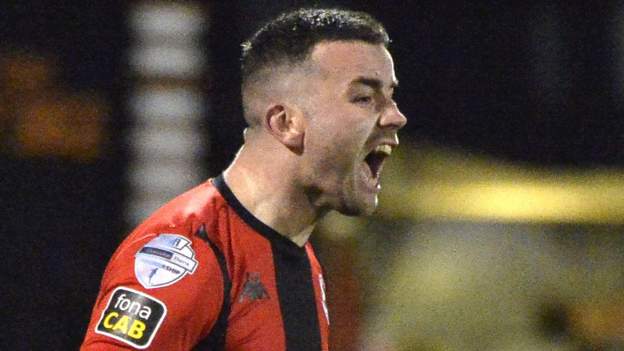 Colin Coates: Glenavon defender says he 'deserved' another year at ...